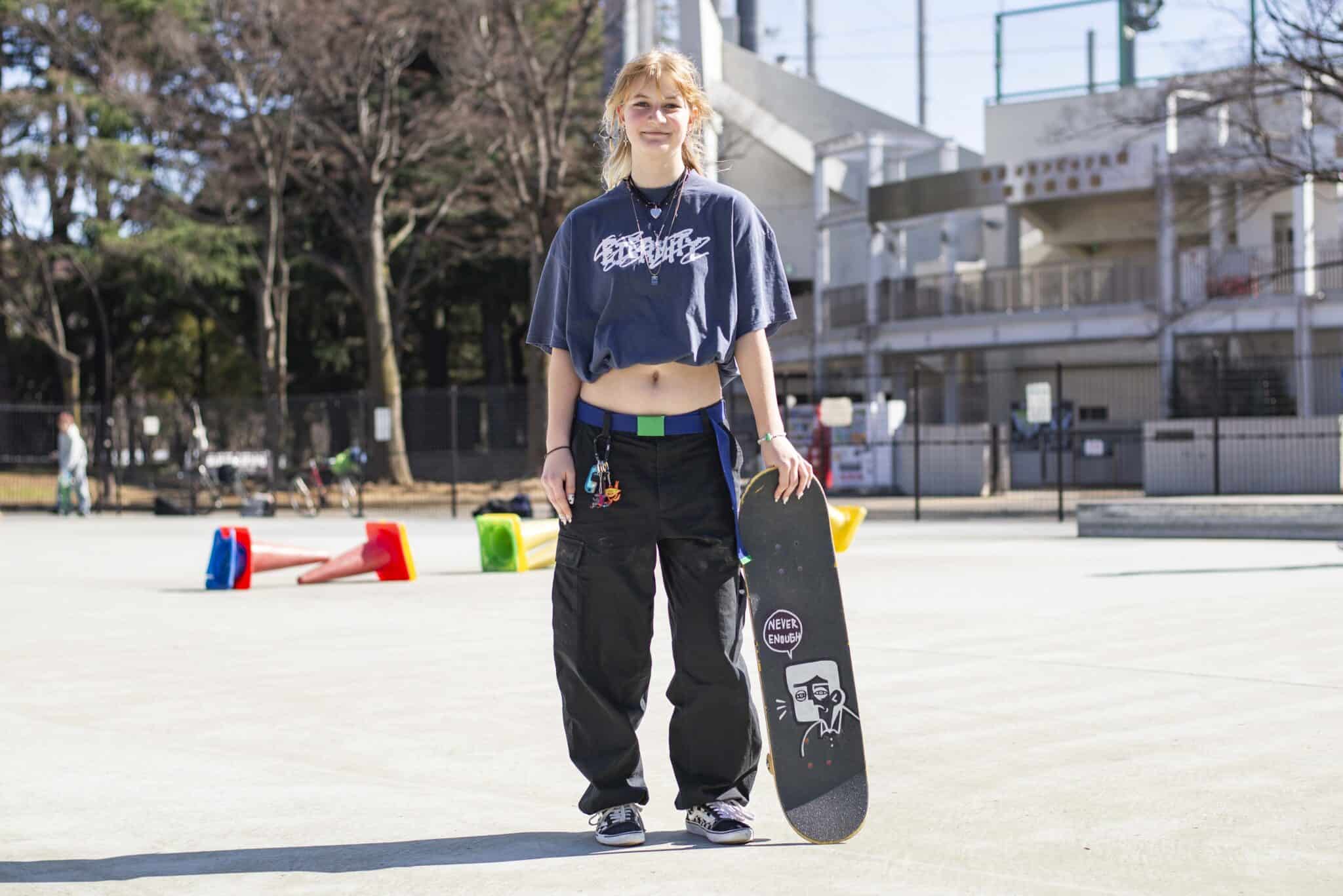 SKATE GIRLS SNAP